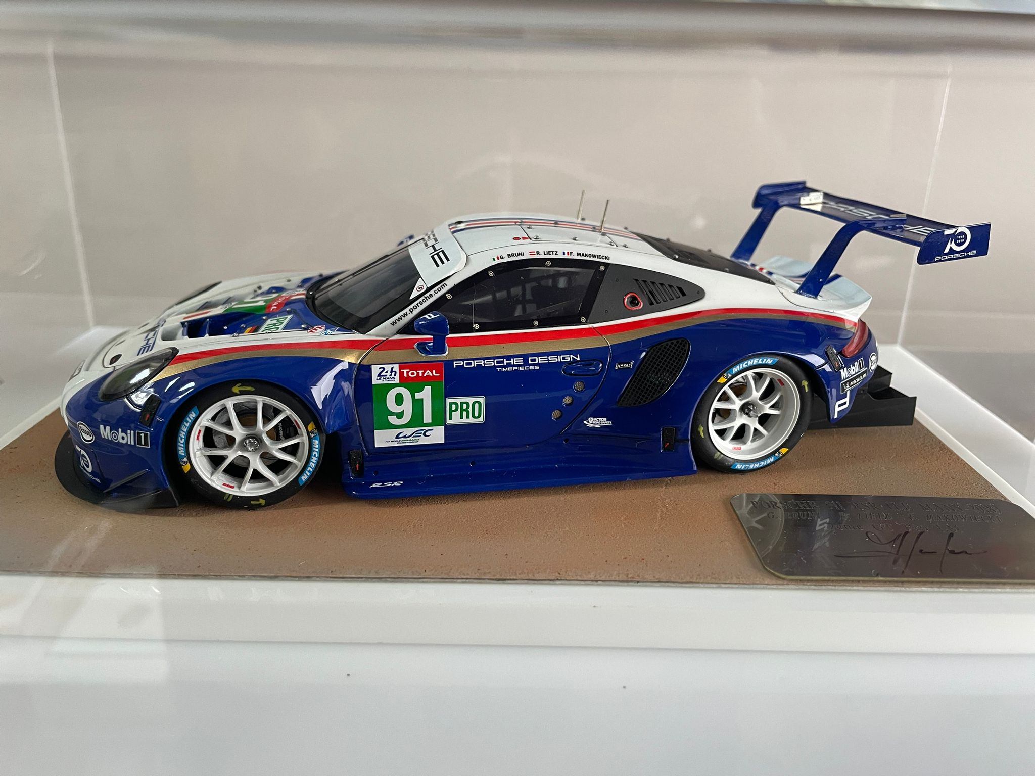 F. Suber : Porsche 911 RSR Le Mans 2018 1/24 scale, Modelart111
