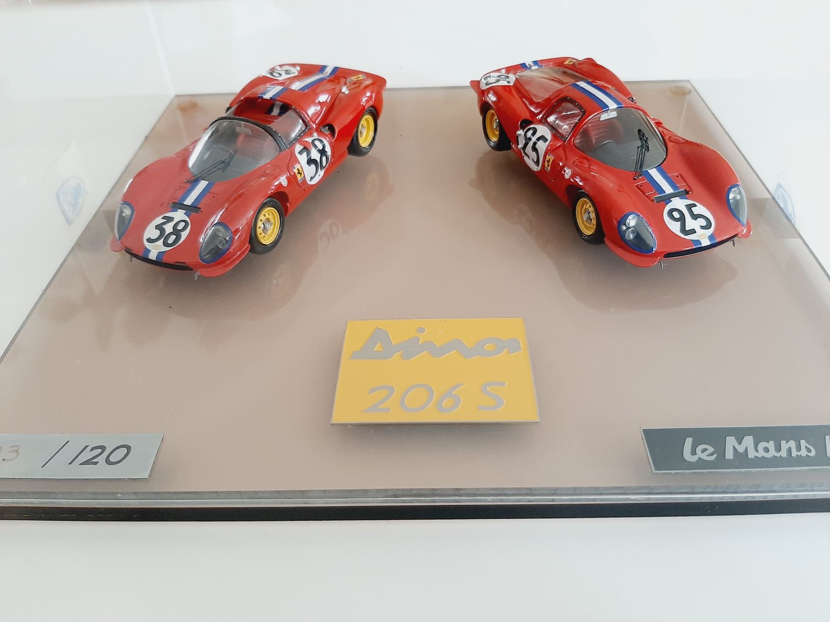 lephoenix : Ferrari Dino 206S Mans 1966 Set --> SOLD, Modelart111
