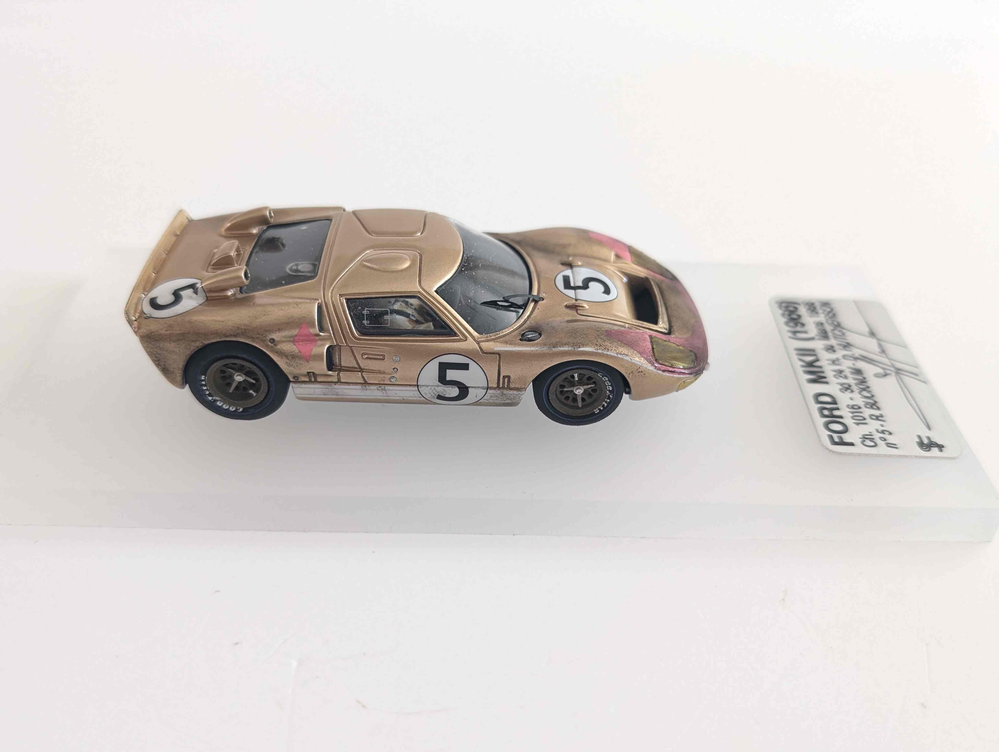 F. Suber : Ford GT40 MK2 "end of race" Le Mans 1966, Modelart111