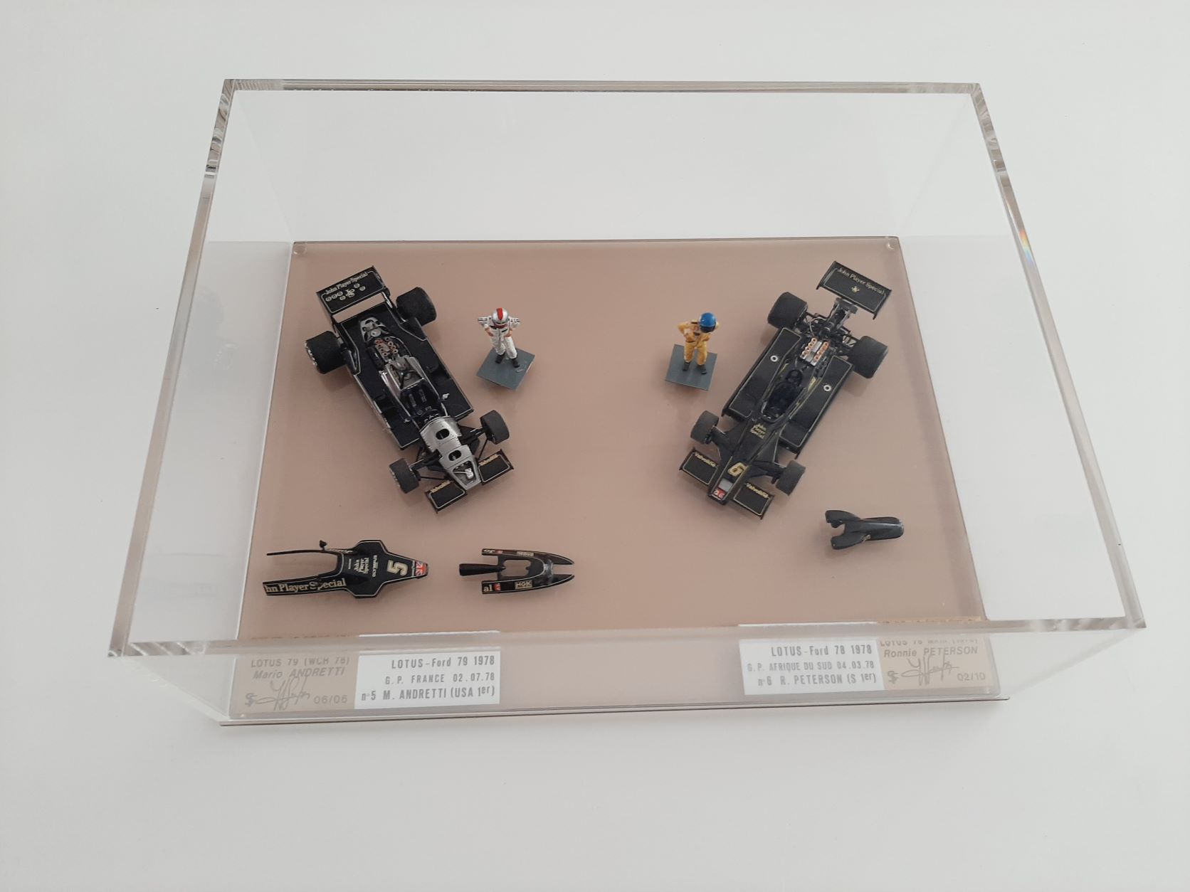 F. Suber : Lotus Ford 1978 - World Champion Set --> SOLD, Modelart111