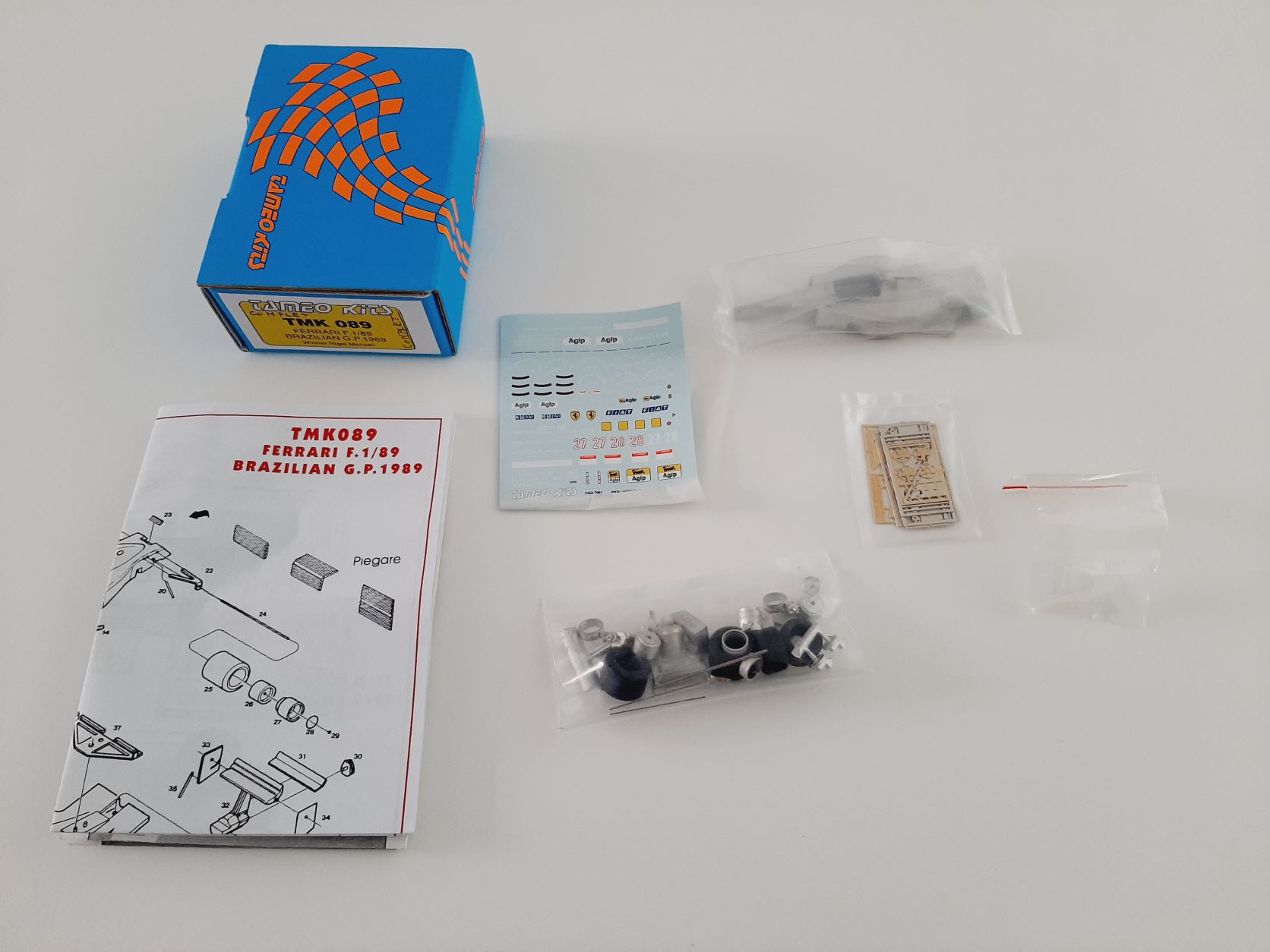 Tameo : Kit Ferrari F1-89 Winner Brazilian GP 1989, Modelart111