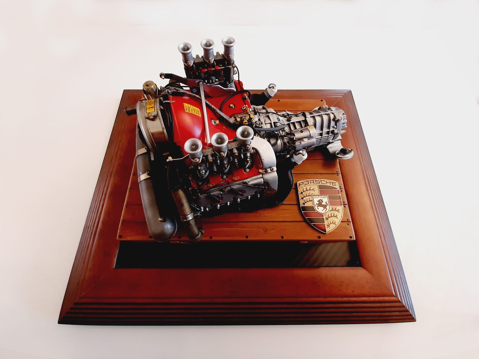 Built up models : Porsche 911 rs 2.7 engine, Modelart111